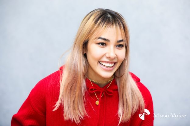 Akina（撮影＝冨田味我）